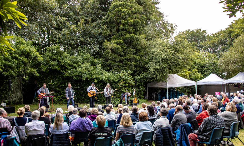 Penlee Park Open Air Theatre, Penzance – The Countrymen